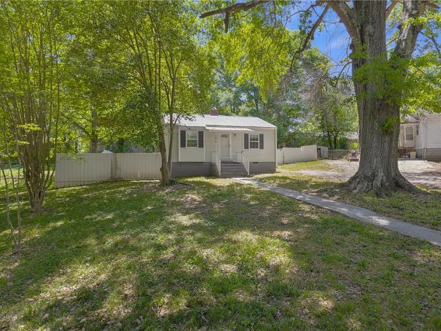 1616 Meadow Brook Cir, Anderson, SC 29624 | MLS #20300 | Compass