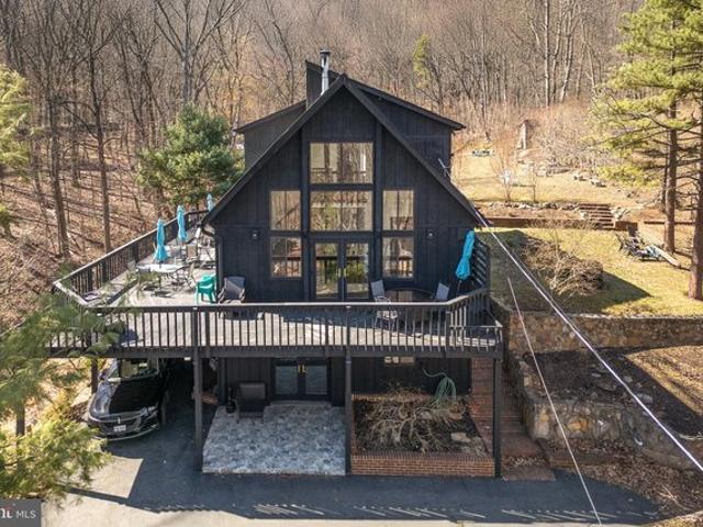 1616 Mountain Rd, Haymarket, VA 20169