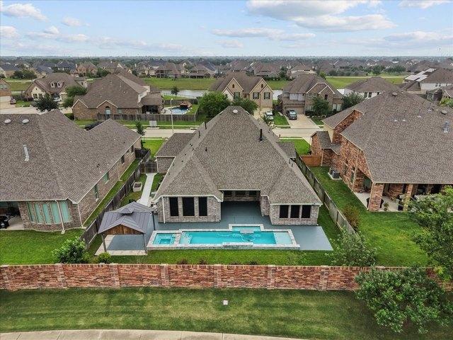 1616 Noble Way Ct, League City, TX 77573