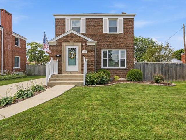 1616 Balmoral Ave, Westchester, IL 60154