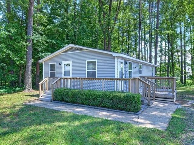 1616 Baptist Rd, Yorktown, VA 23690