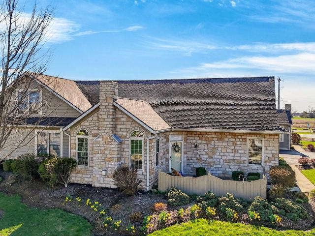 1616 Crossing Boulevard