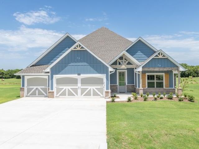 1616 E Deer Meadows Dr, Perkins, OK 74059