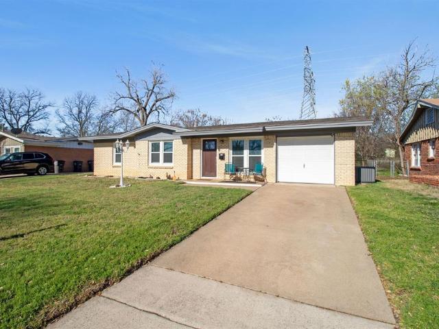 1616 Grantland Cir, Fort Worth, TX 76112 | MLS #21203