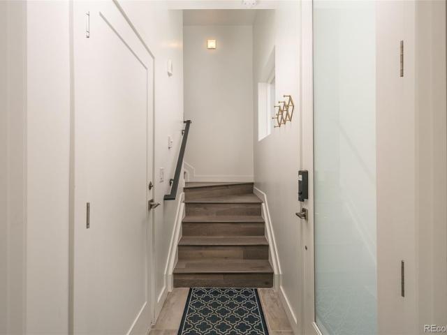 1616 Irving Street # 4