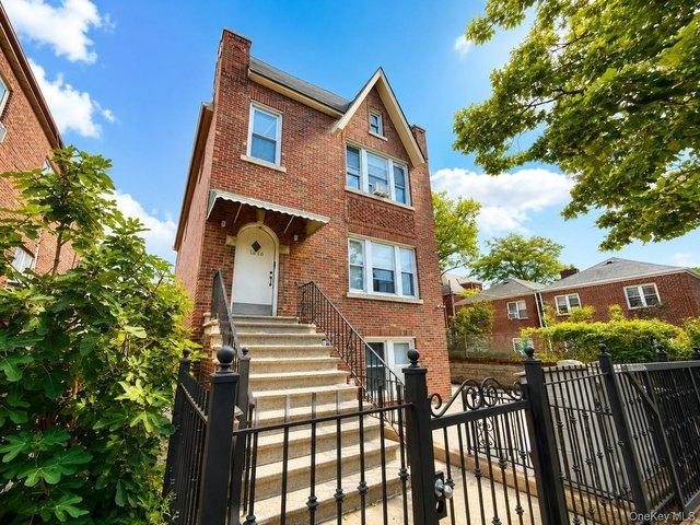 1616 Pilgrim Ave, Bronx, NY 10461