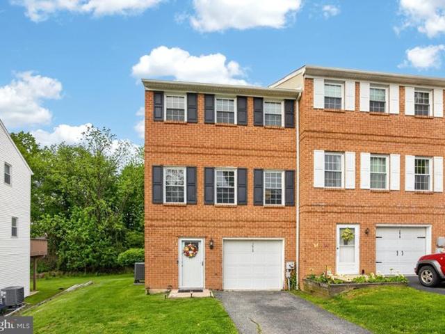 1616 S Coventry Ln, West Chester, PA 19382