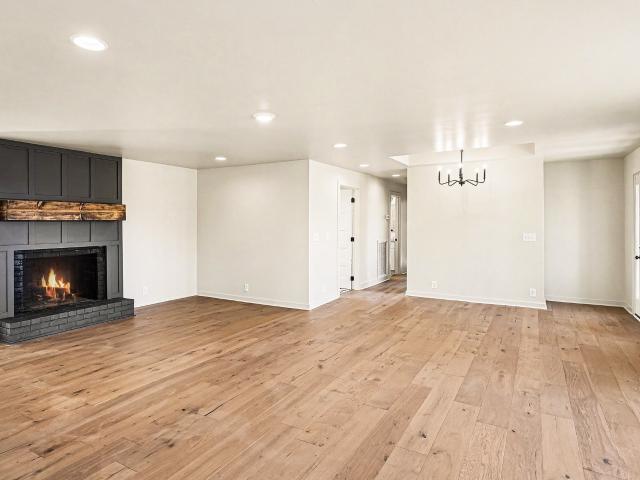 1616 Saundersville Ferry Rd