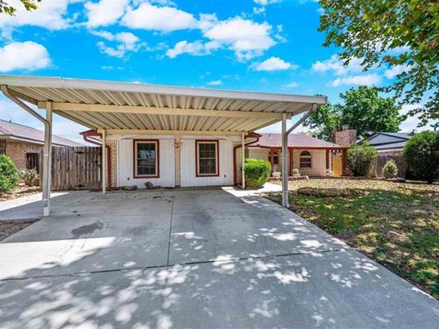 1616 SE Indiana Ave, Lawton, OK 73501