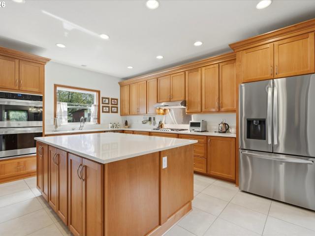 1616 SE 87TH AVE