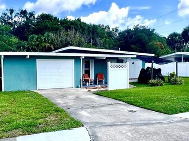 1616 Smith Dr, Titusville, FL 32780