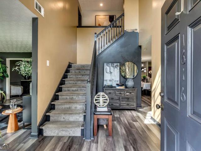 1616 Tusk Trail NE
