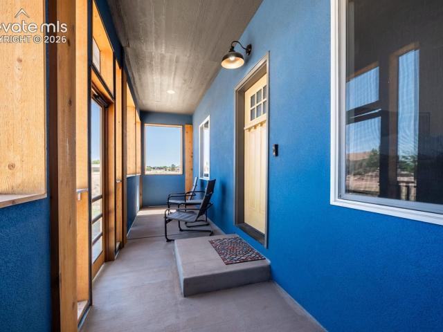 1616 W Ignacio Drive