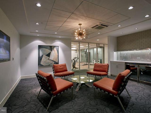 1616 Walnut Street # 1B 1111