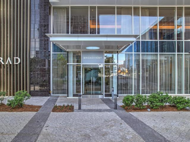 1616 West End Ave # 2703