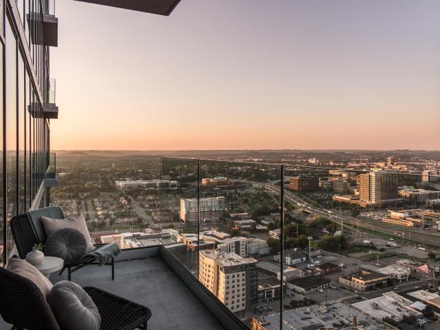 1616 West End Ave # 3105
