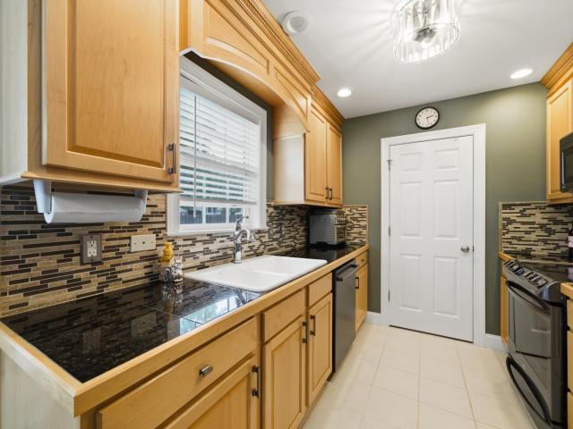 1616 Wet Stone Drive