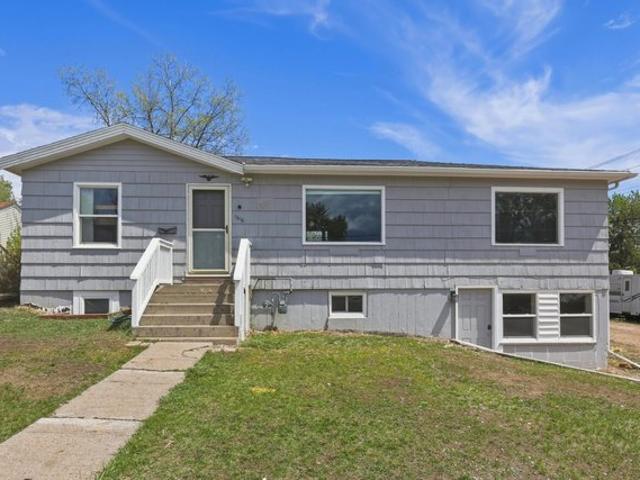 1616 1st St, Rapid City, SD 57701