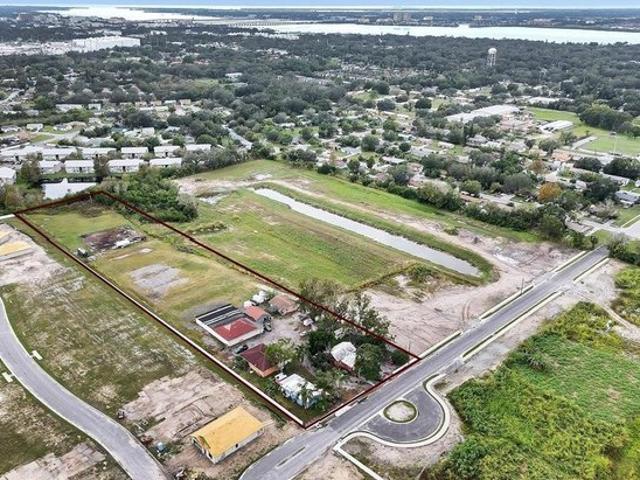 1616 23rd St E, Bradenton, FL 34208