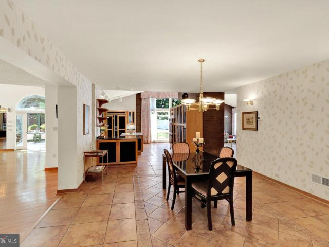 1617 Meadowlark Rd, Wyomissing, PA 19610 | MLS #PABK2061