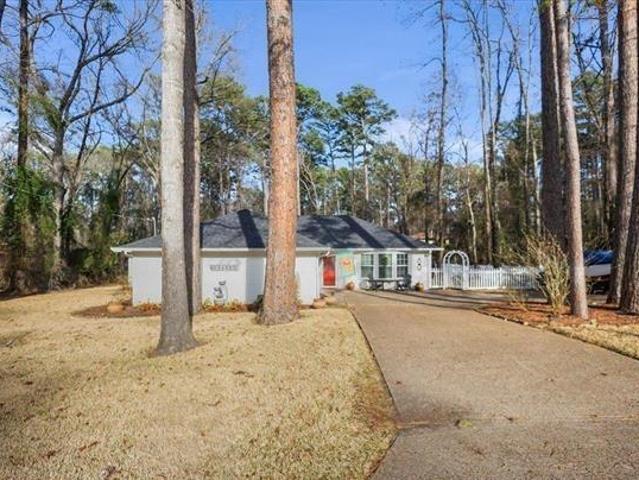 1617 Orchard Lane