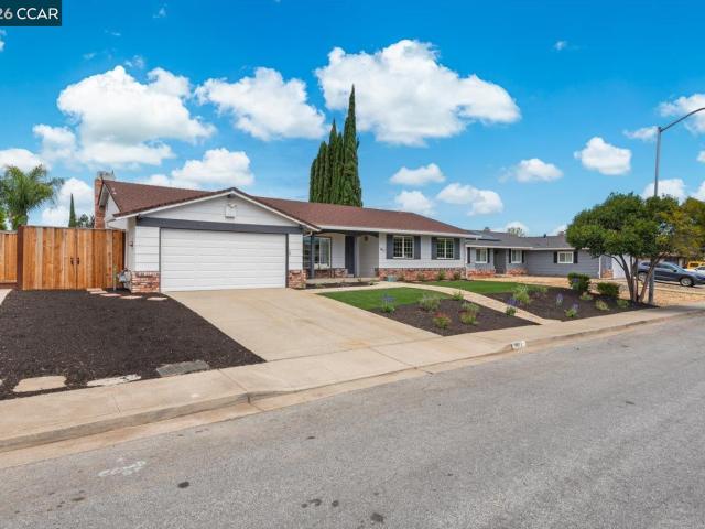 1617 Greenridge Dr