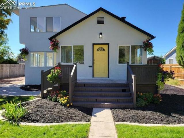 1617 Jackson St, Pueblo, CO 81004
