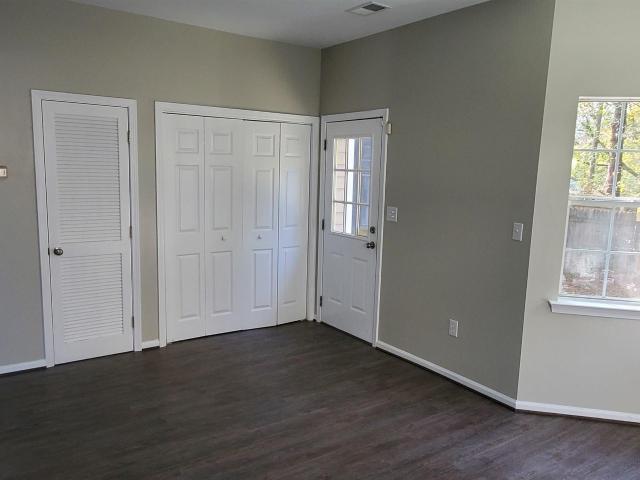 1617 King James Drive