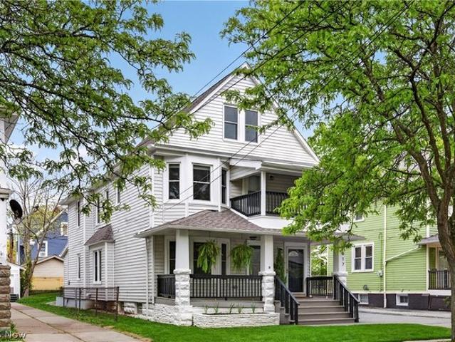 1617 Larchmont Ave, Lakewood, OH 44107