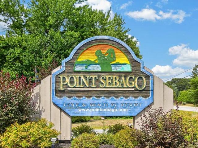 1617 Pine Dr, Casco, ME 04015
