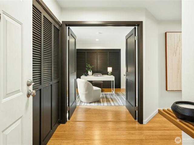 1617 Summit Avenue # 23