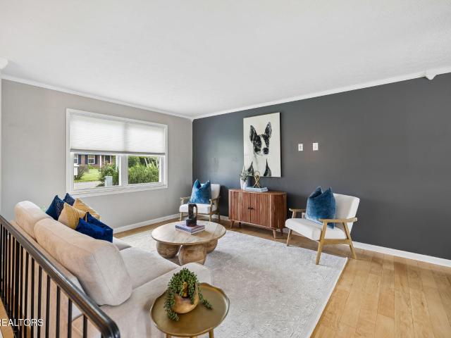 1617 Sundrop Drive