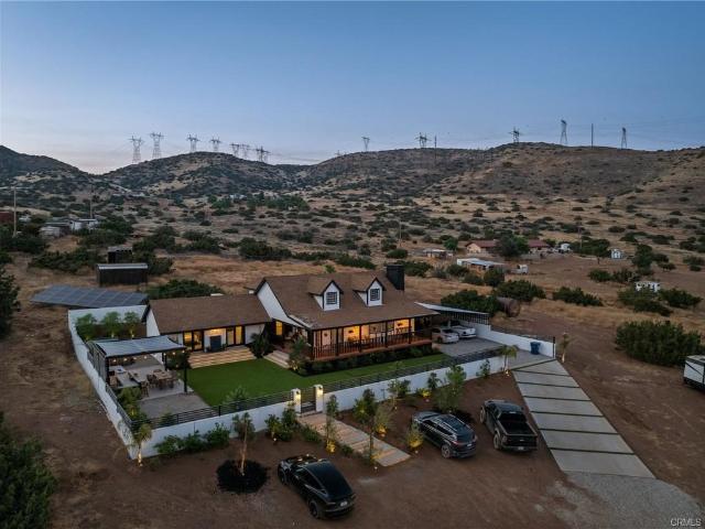 1617 Twin Butte
