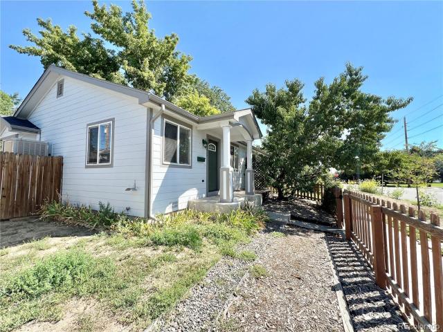 1617 W 39th Avenue