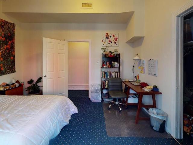 1617 W Oxford Street # 2