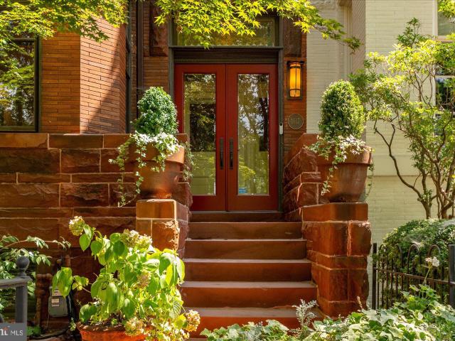 1617 35th St NW, Washington, DC 20007 | MLS #DCDC2248 | Compass