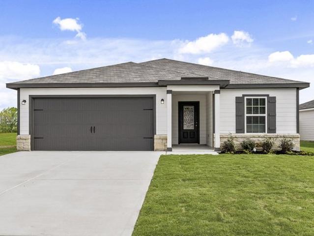 16181 Farmer, Lytle, TX 78052