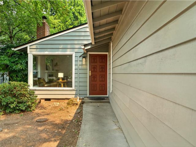 16184 lake forest blvd