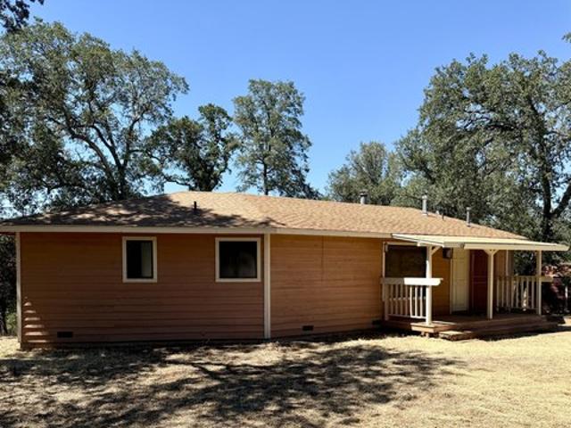 16185 Caribou Rd, Cottonwood, CA 96022