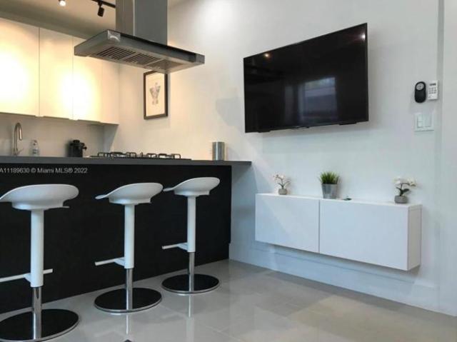 1618 Michigan Ave #26 Miami Beach, FL 33139