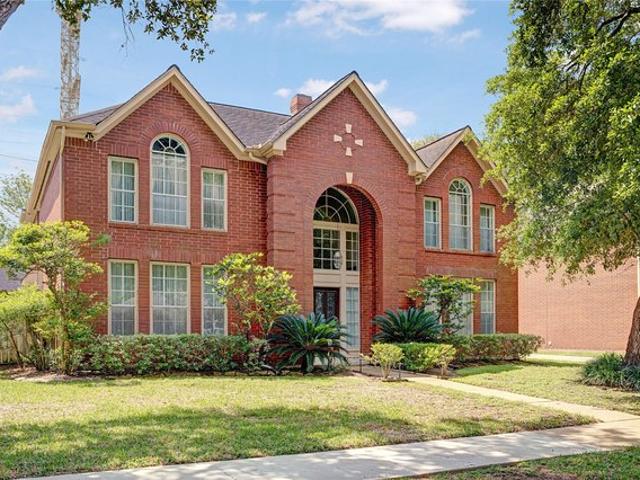 1618 Nails Creek Dr, Sugar Land, TX 77478