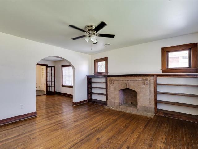 1618 NE 11th Street