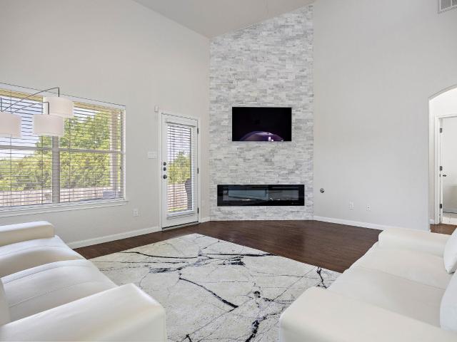 1618 Ashberry Trl