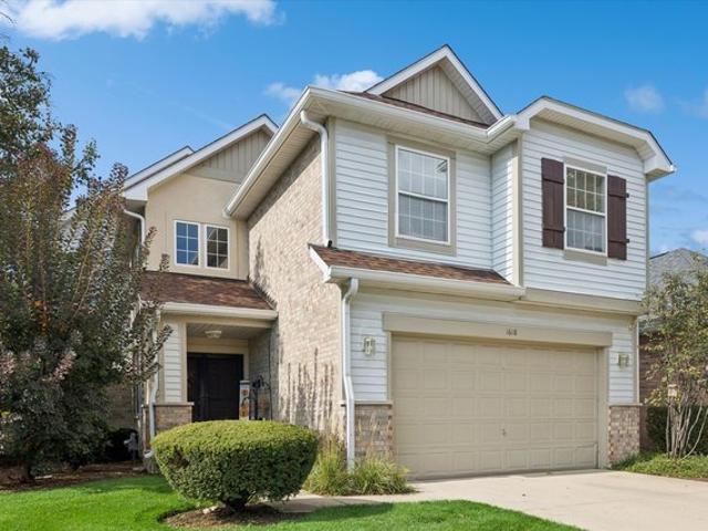 1618 Astor Ave, Oakbrook Terrace, IL 60181