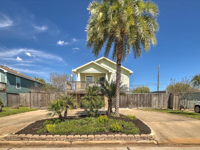 1618 Bayou Shore Dr, Galveston, TX 77551 | MLS #57349