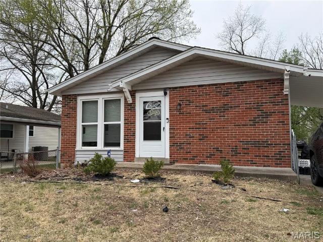 1618 Boardwalk Ave, Florissant, MO 63031 | MLS #26019
