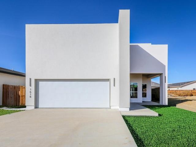 1618 Brangus St, Laredo, TX 78046