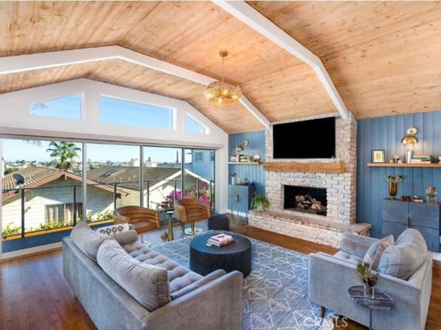 1618 Carver St, Redondo Beach, CA 90278