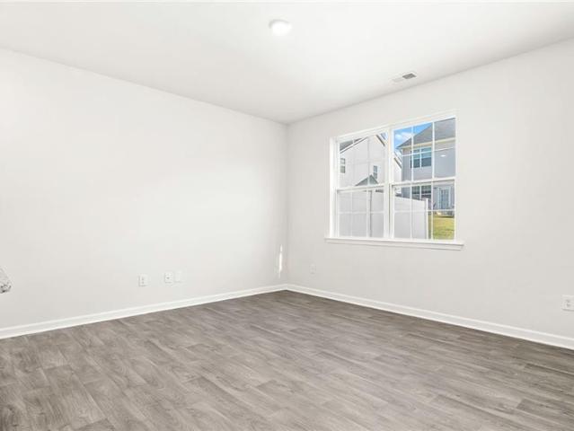 1618 Komondor Trail