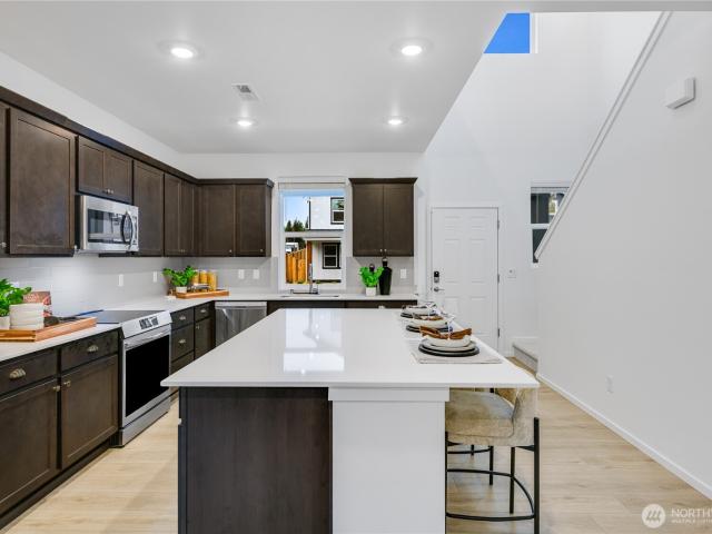 1618 Pacifica Way